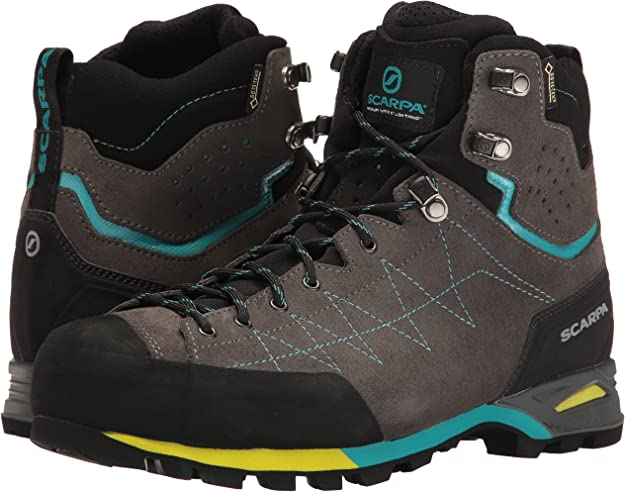 Top 10 Lightweight Hiking Boots for Women - WILD FOOTPRINT